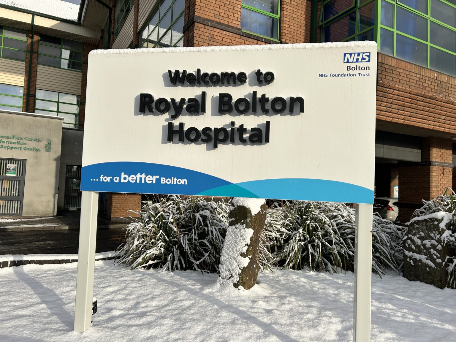 Royal Bolton Hospital introduces face masks to prevent the spread of flu